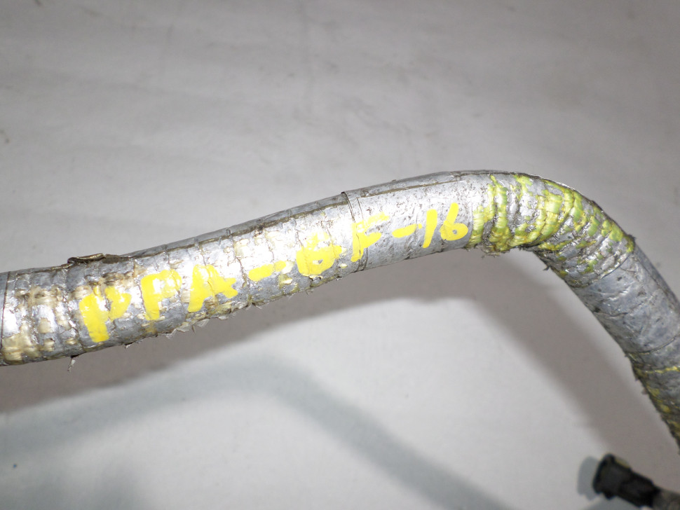 Трубка топливная YS4Z9J280FA PPA GF16 подачи на рампу топливную пластик ...