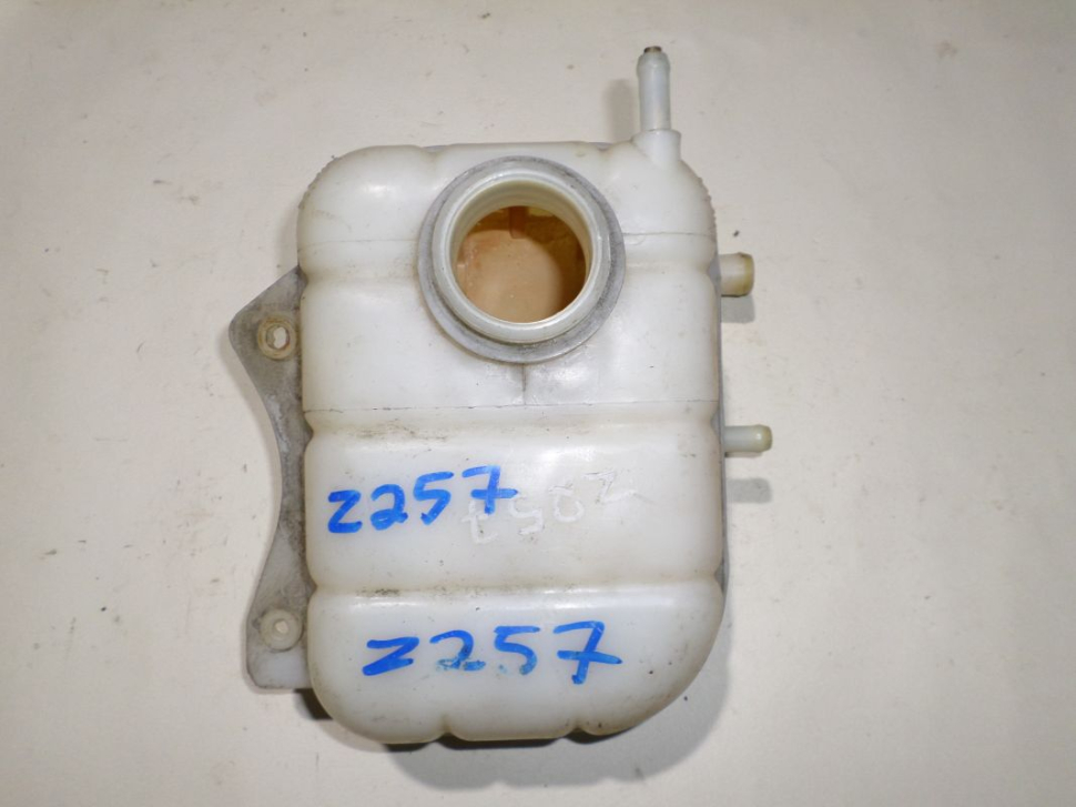 Бачок расширительный Шевроле Лачетти 96553255, 96813425 - БЕЗ крышки ...